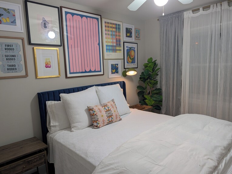 Small Space, Big Personality In Charlotte W/ King + Queen Bed, Pet Friendly - Charlotte, NC