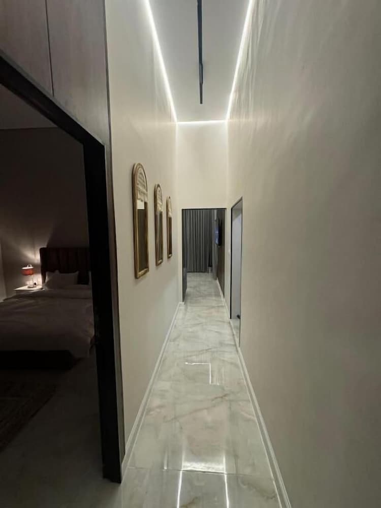 Golden Hotel Chalets - Medina, Saudi Arabia