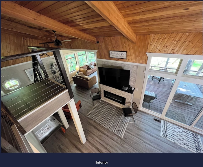 Updated, Fully-furnished 3+bedroom Lake Front Cabin In Beautiful Pequot Lakes. - Nisswa, MN