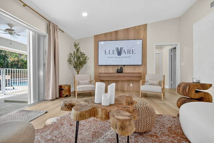 Palm Beach Polo/pga Retreat Pool & Luxe Comfort - West Palm Beach, FL