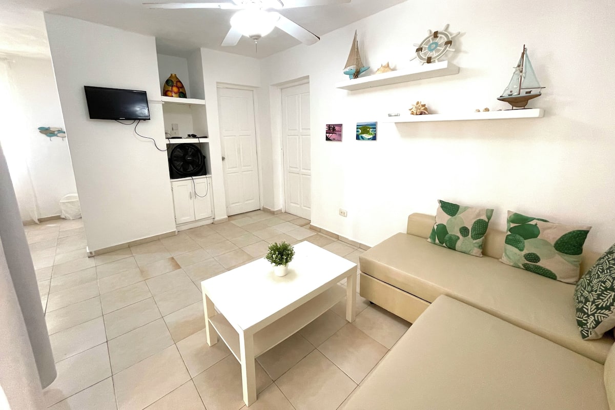 Villa, 1 quarto, vista para o jardim | Sala de estar | Televisor LCD 