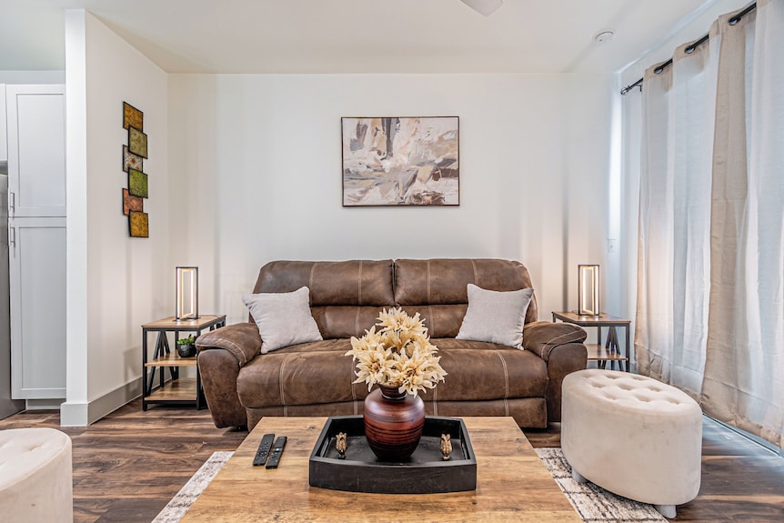 Peaceful Cozy Retreat - Dallas, TX