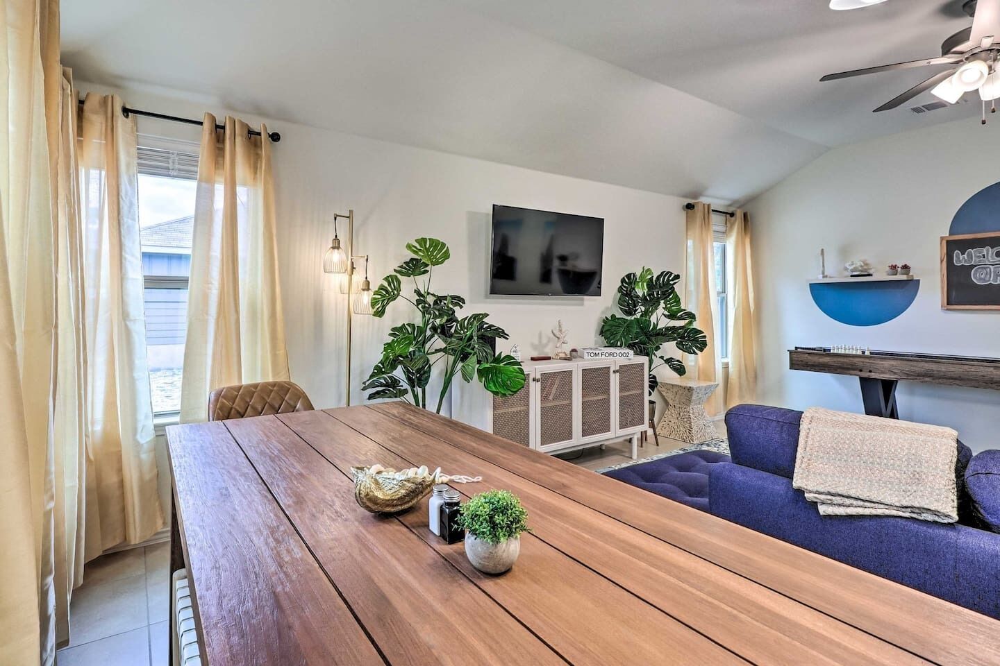 New Charming Hill Country Home Next To Lake Lbj - Marble Falls, TX