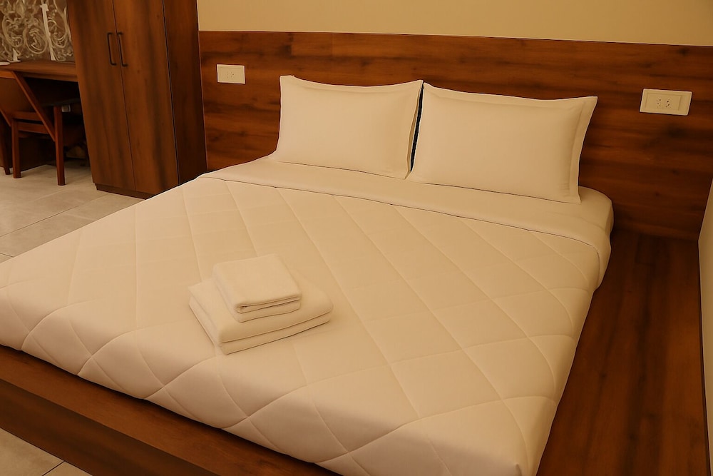 Unwind, reflect, and rest at a serene homestay—central yet quiet by a ...