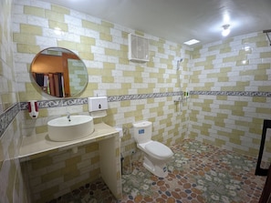 Quarto Duplo Comfort para 1 Pessoa, vista para o jardim | Casa de banho | Artigos de higiene pessoal grátis