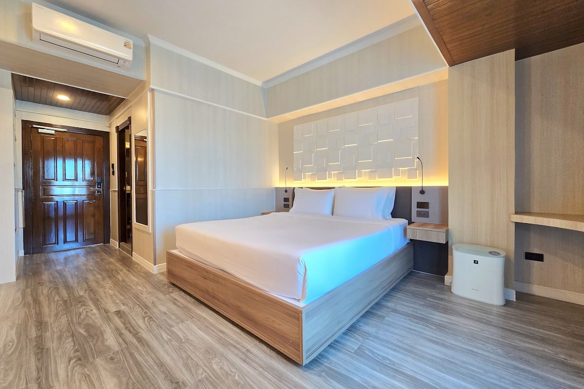 Quarto casal exclusivo | Cofres nos quartos, cortinas blackout, quartos à prova de som