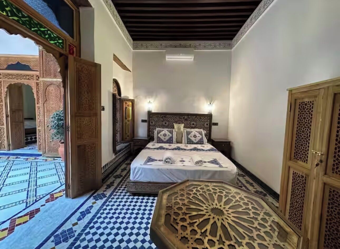 Welcoming To Room In Riad Bed & Breakfast With Ac In Charming Fez Authentic - Maroc