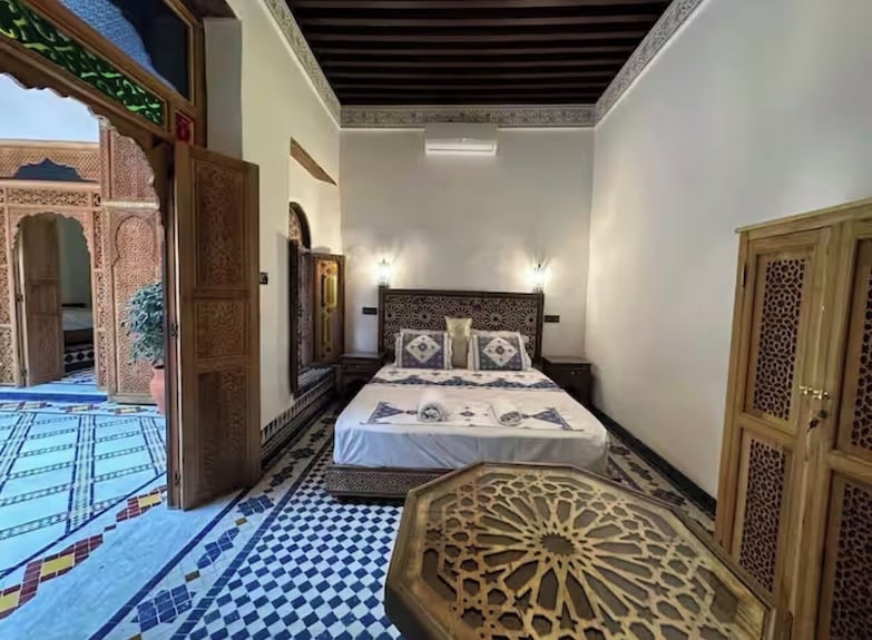 Welcoming To Room In Riad Bed & Breakfast With Ac In Charming Fez Authentic - Maroc