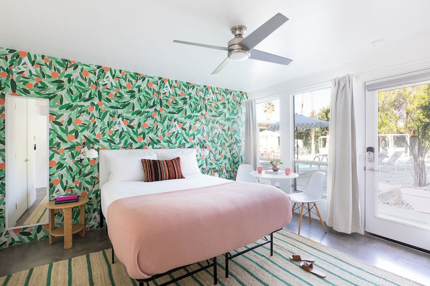 Deluxe Queen Studio, Boutique Stay + Pool | Wesley - Palm Springs