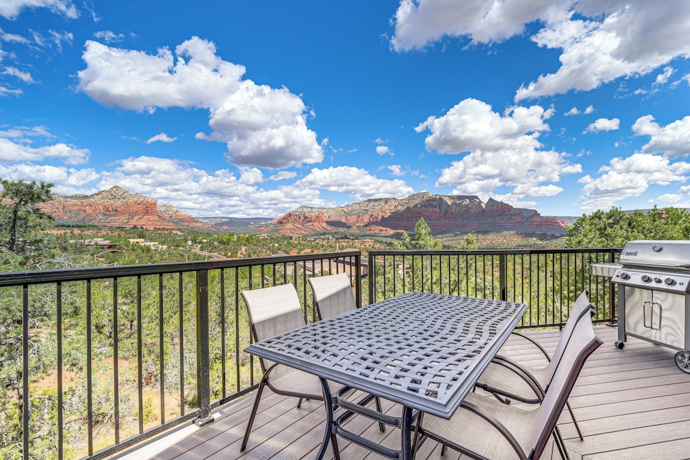 2 Mi To Uptown Sedona: Home W/ Hot Tub & Fire Pit! - Sedona, AZ