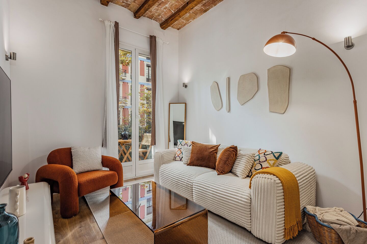 Spacious Apartment In Barcelona - Barcelona