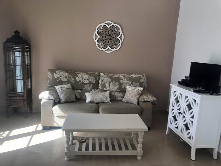 Quirky But Stylish Townhouse, Heart Of The Old Town, Stunning Views From Terrace - Olvera