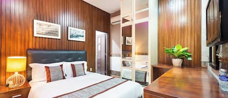 Quarto Duplo Superior | Wi-fi grátis, roupa de cama fornecida