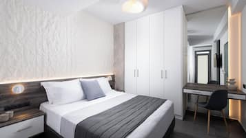 Sapphire Villa | Cofres nos quartos, cortinas blackout, quartos à prova de som