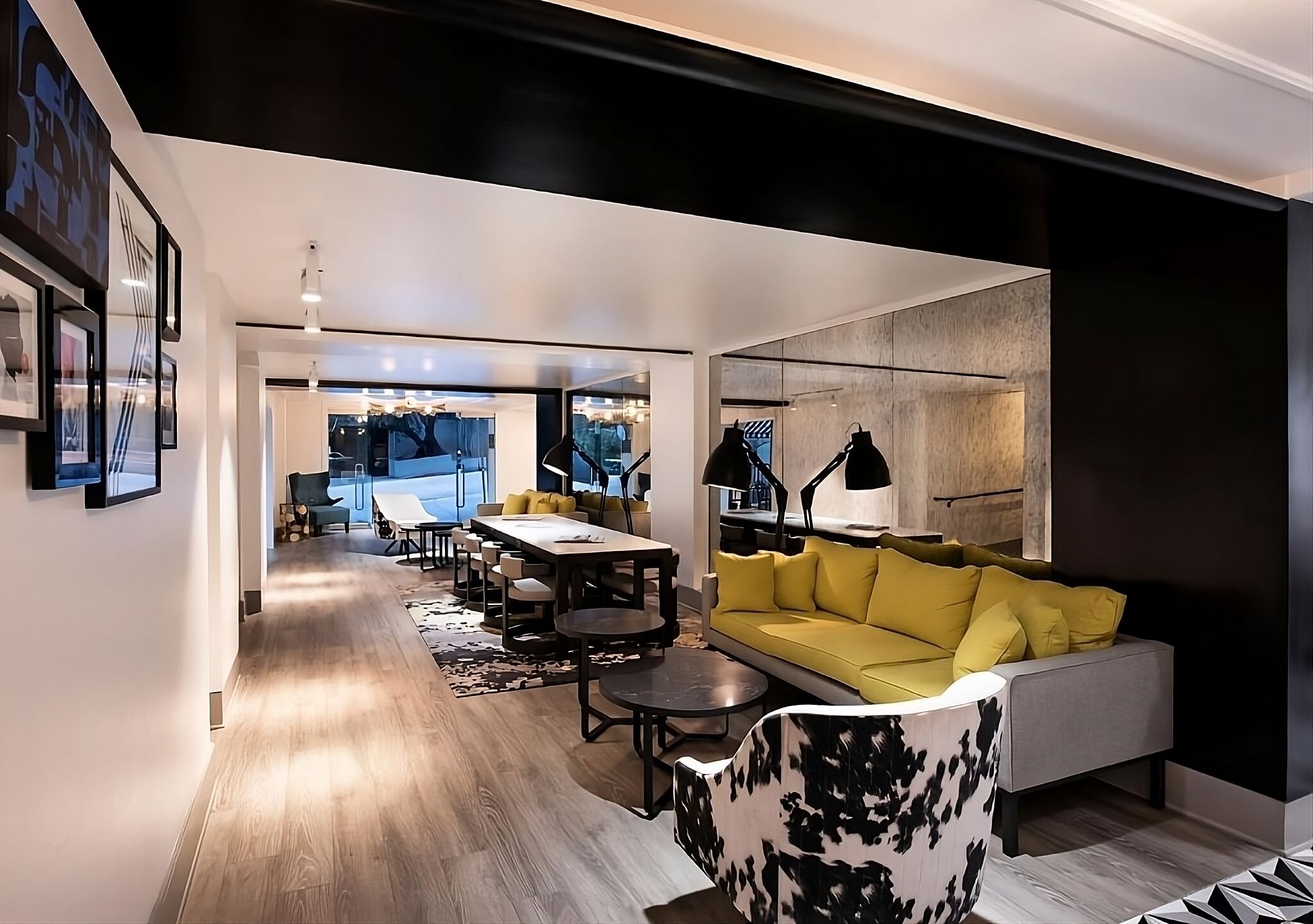 Spacious Oceanfront Suites! Luxurious Unit, Minutes To Pavillions - West Hollywood, CA