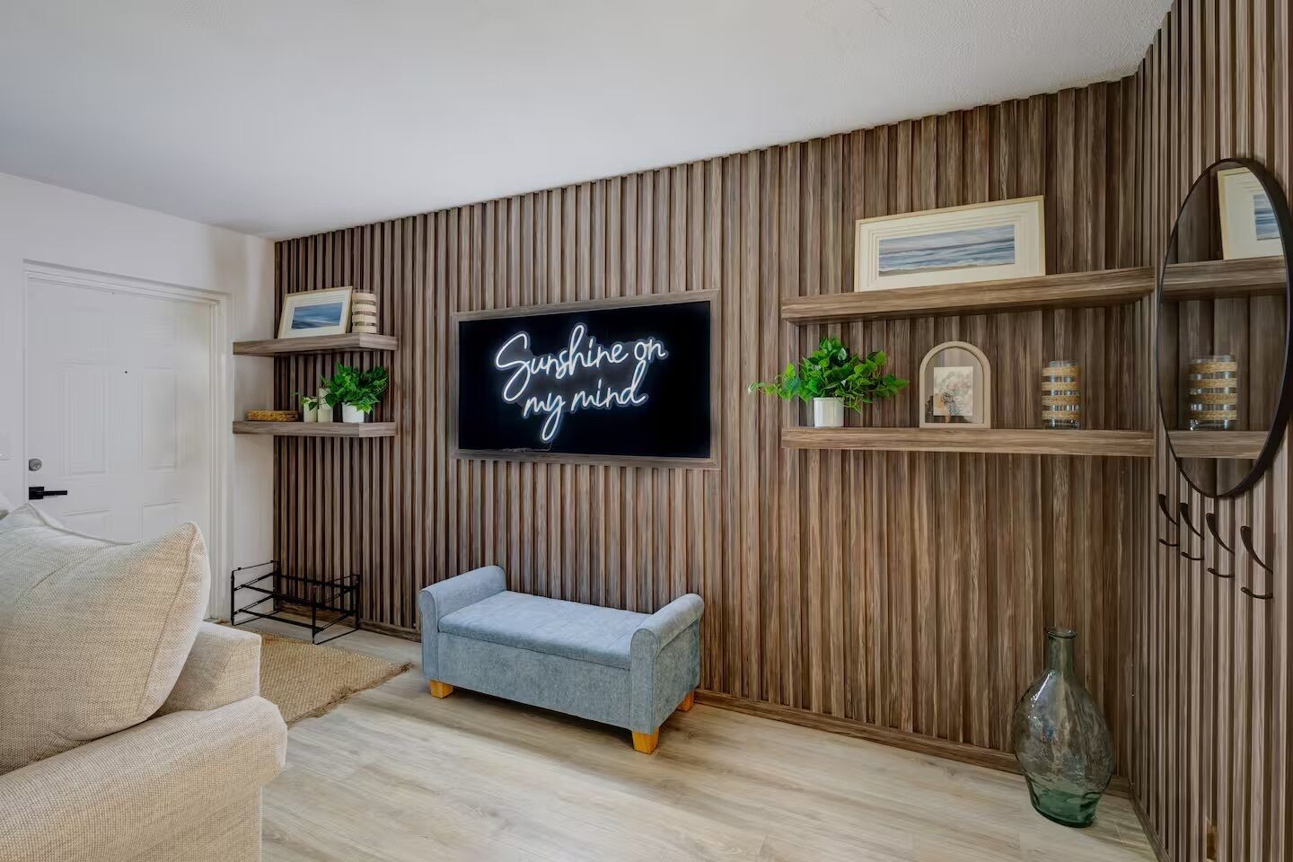 Lovely 2-bedroom House Ambiance & Comfort - Deerfield Beach, FL