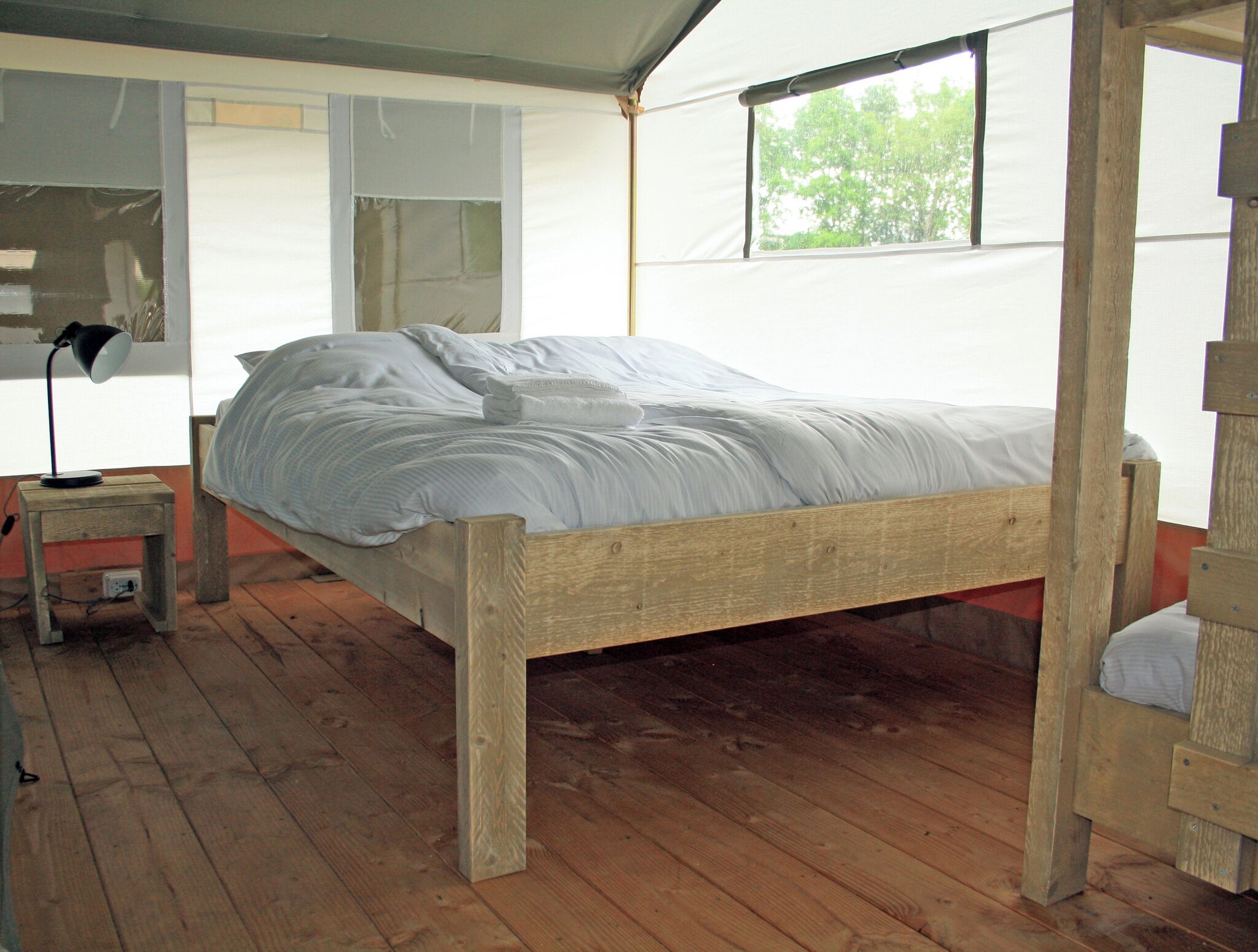 Glamping At Its Best! Luxurious Safari Tent By The Play Pond At Vakantiepark De Sallandshoeve For A Perfect Family Holiday. - Raalte