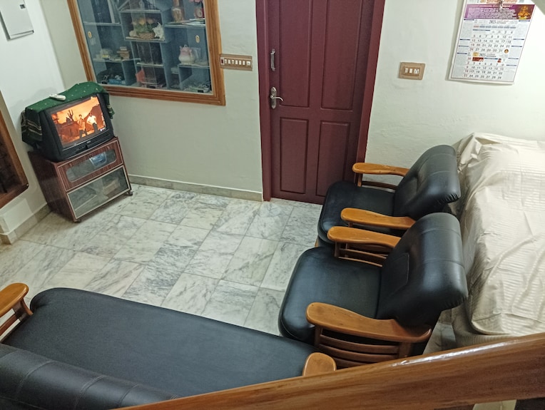 Simple Cozy Villa Retreat Within Traditionally Reputed Area On Palakkad, Kerala. - 喀拉拉邦