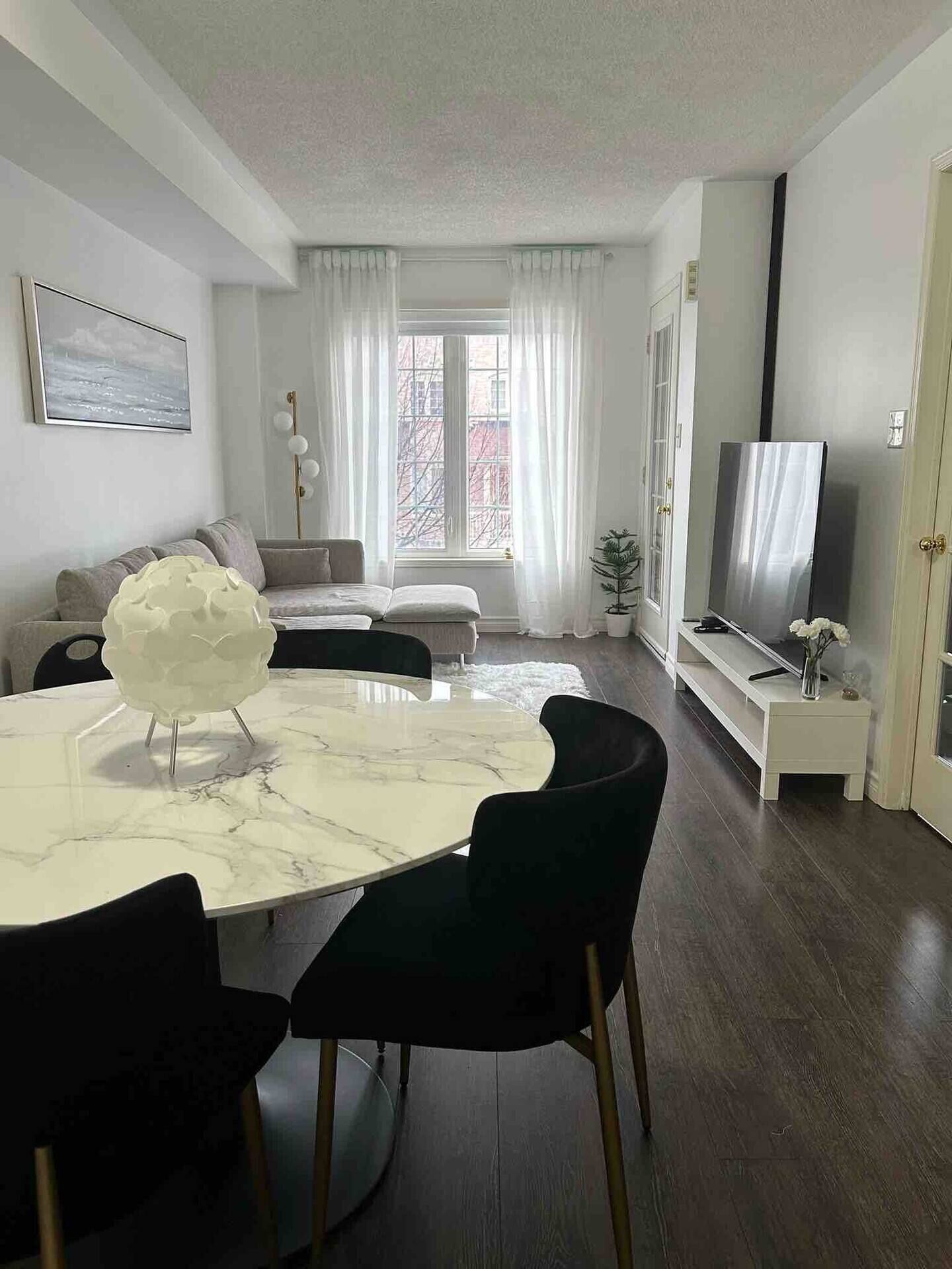 4 Bed Townhouse - Ajax