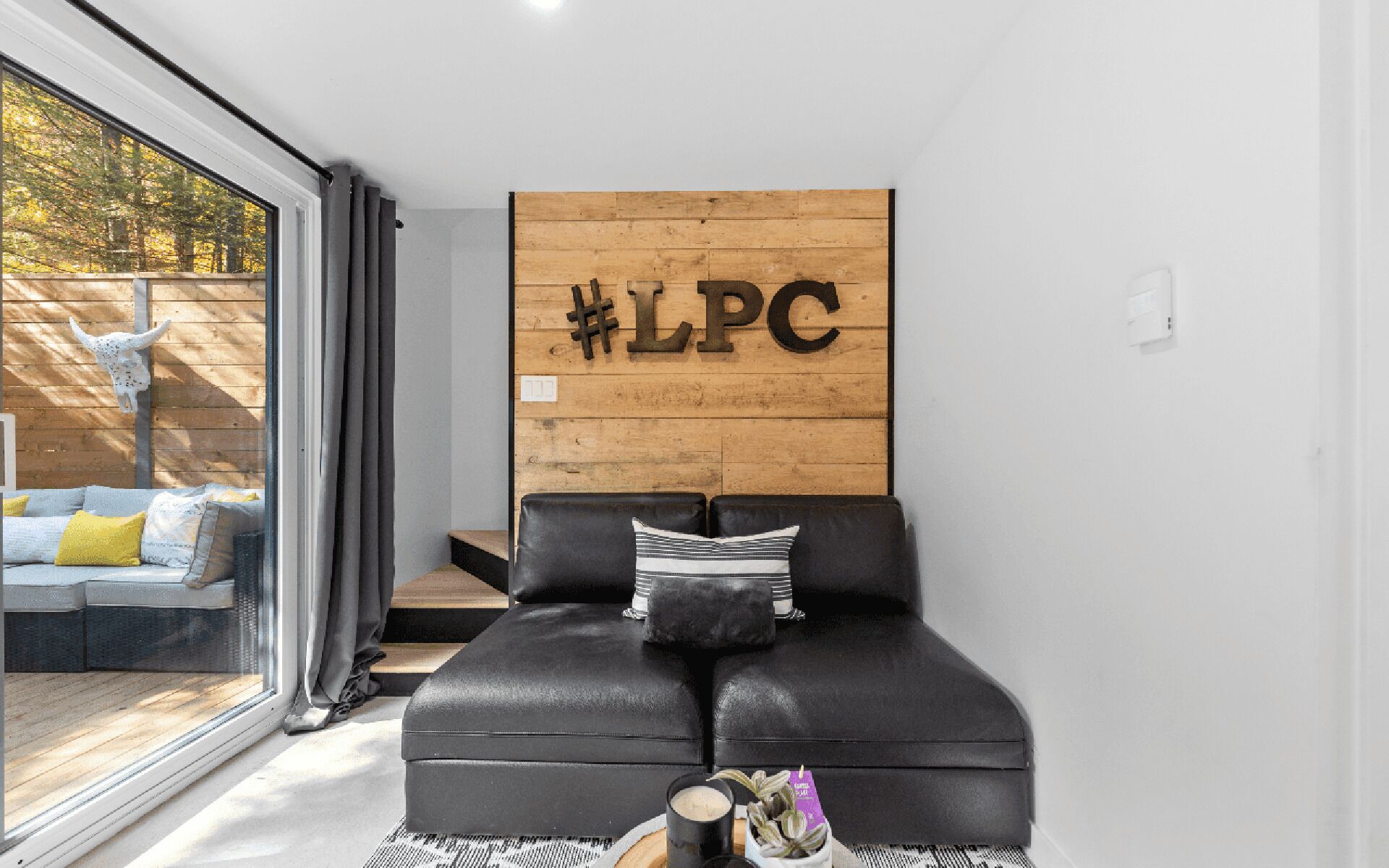 Luxury Mini-chalets To Disconnect For Two With A Private Spa Nestled In The Hear - Laurentides