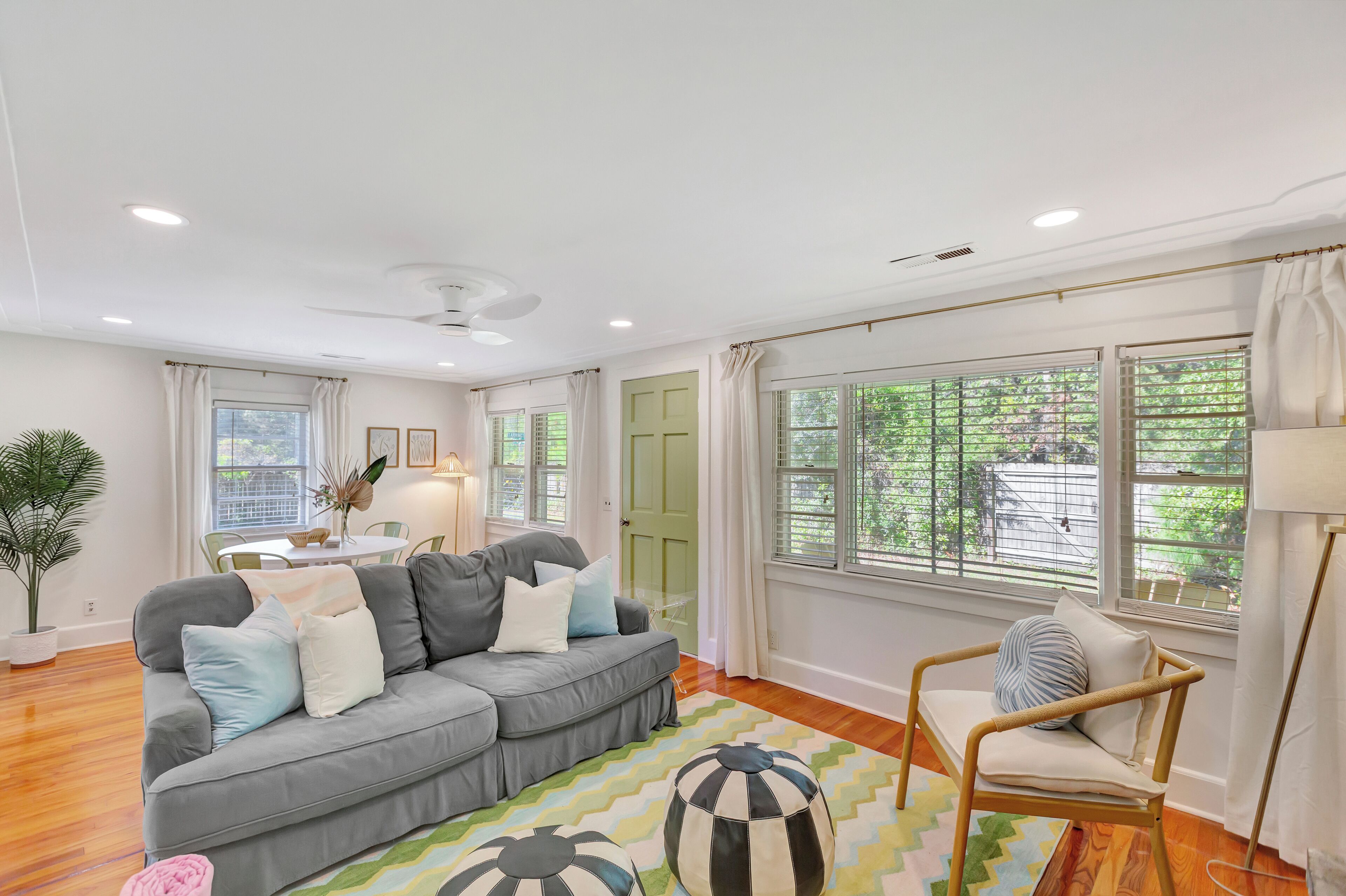 Lowcountry Retreat Located In Perfect Central Mt Pleasant Location - 芒特普林森