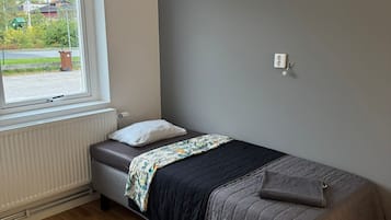 1 quarto, Wi-Fi de cortesia, roupa de cama