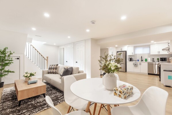 Newly Renovated 2-bedroom Lower Level Suite Reviews, Deals & Photos ...