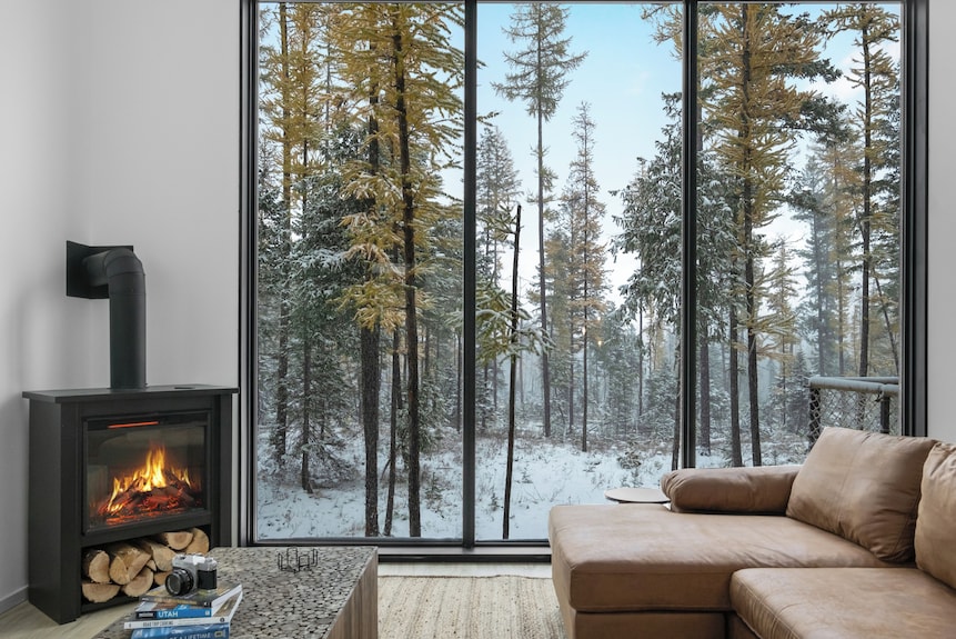 Off Grid Stays Cabin #4 - Glacier County