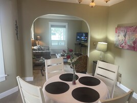 Casa luxo, varanda | Área de estar | TV de tela plana