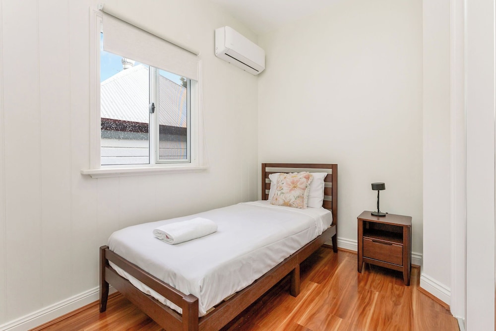 Entire House close to CBD South Bank - Brisbane | Vrbo