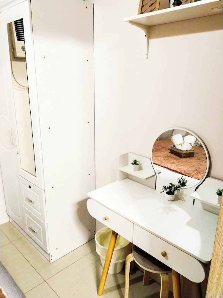 Crizzy's Hub Gabrielle @ Shore Residences - Pasay | Stayz