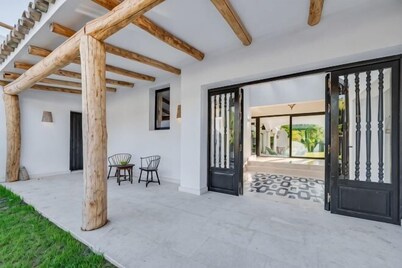 All About Villa Jori