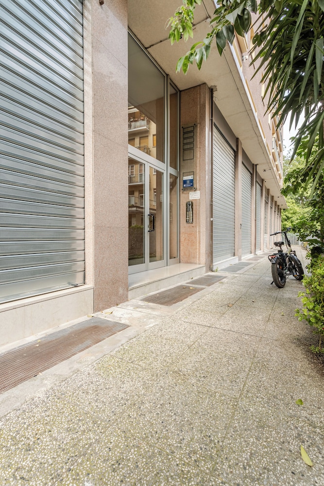 Luxury Near The Station 2 Bedrms 2 Baths - Bologna