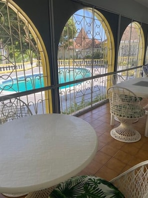 Villa, 6 quartos | Restaurantes