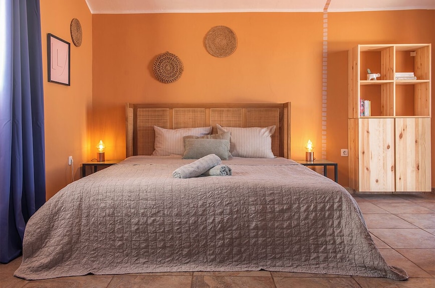 Co-living At Casa Cocolores - La Oliva