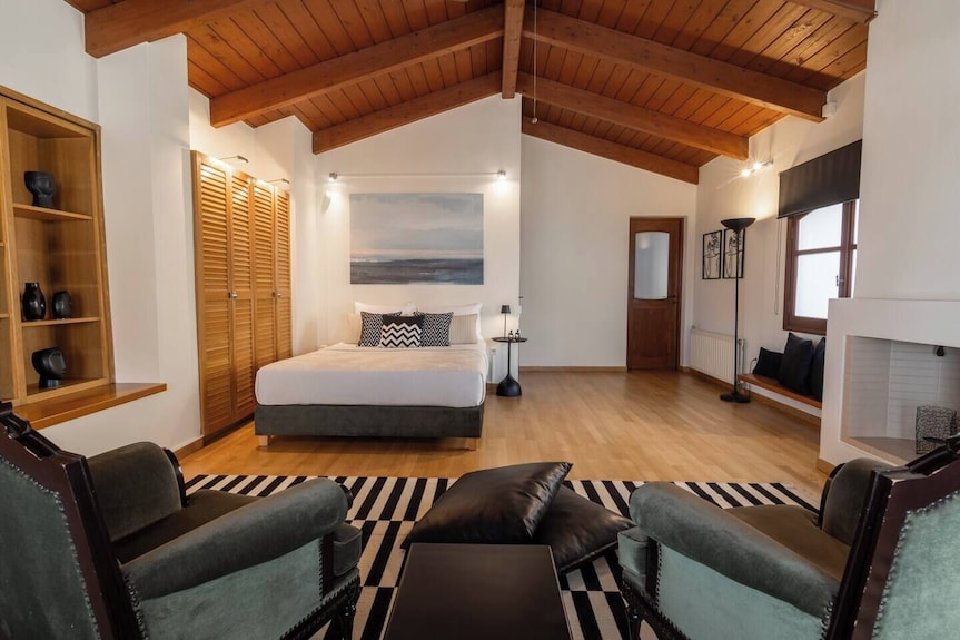 Ma Maison N°8 Downtown Villa/indoor Heated Pool/3bdrs/parking - Пирей