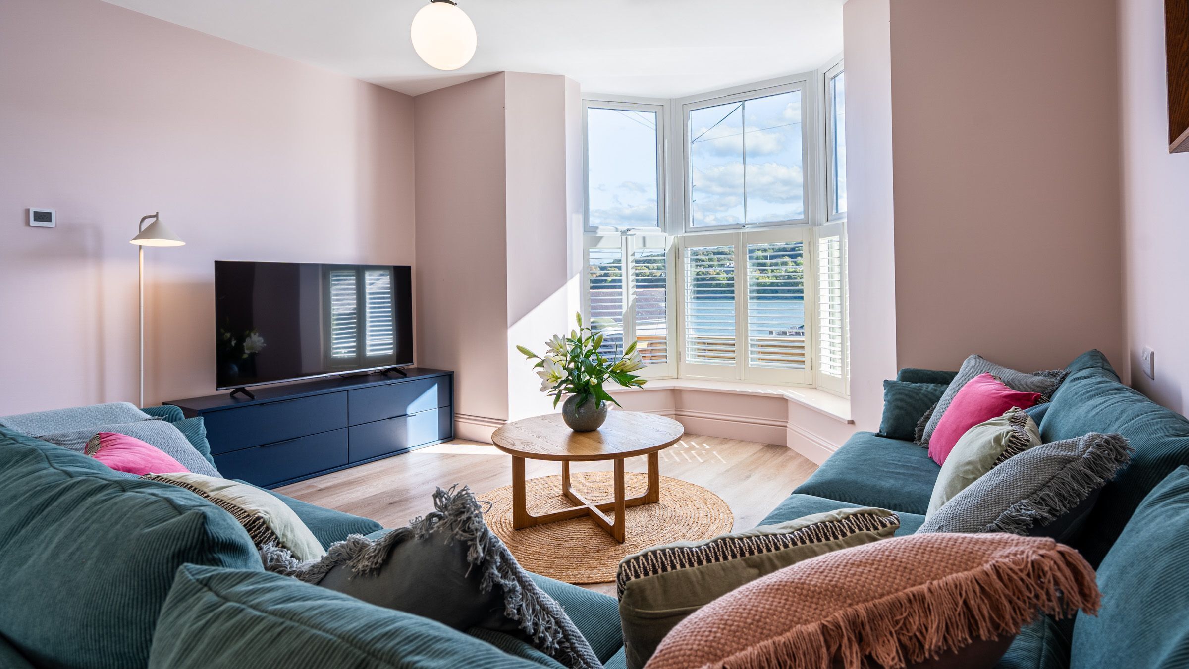 Glanafon - Sleeps 4 Guests  In 2 Bedrooms - Beaumaris