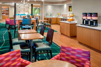 Willow Grove Suites