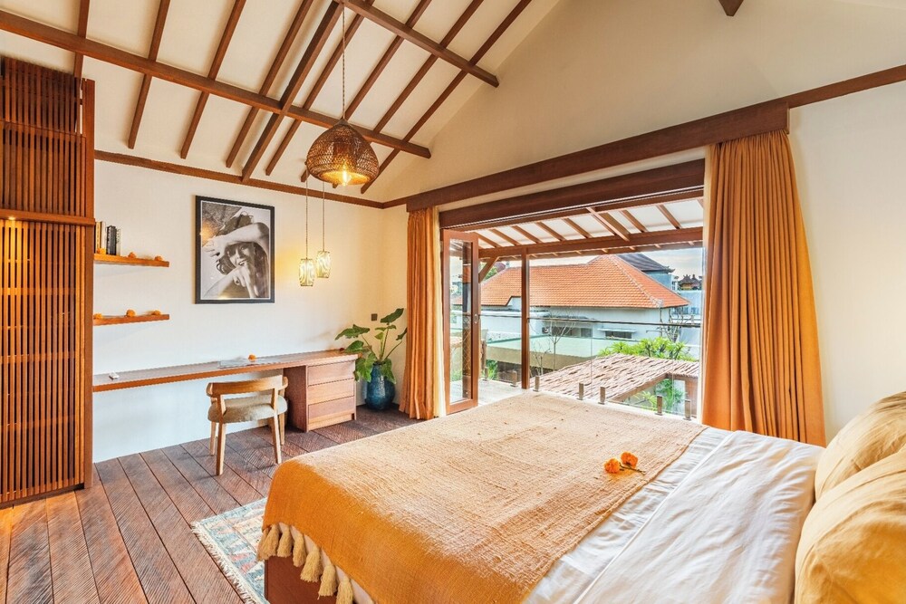 Spacious villa in marvelous Kabupaten Badung Buduk with AC - Buduk ...