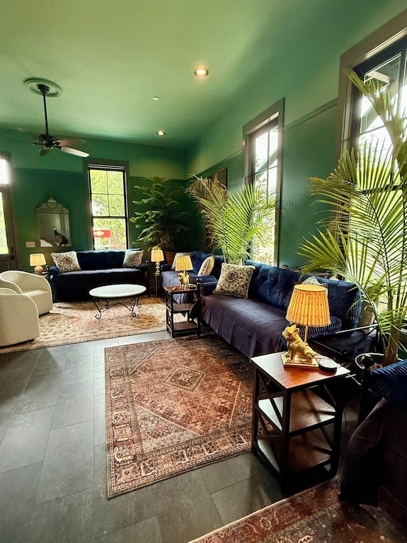 The Parlour @ The Pullman House Downtown W/ Heated Pool - MGM Park