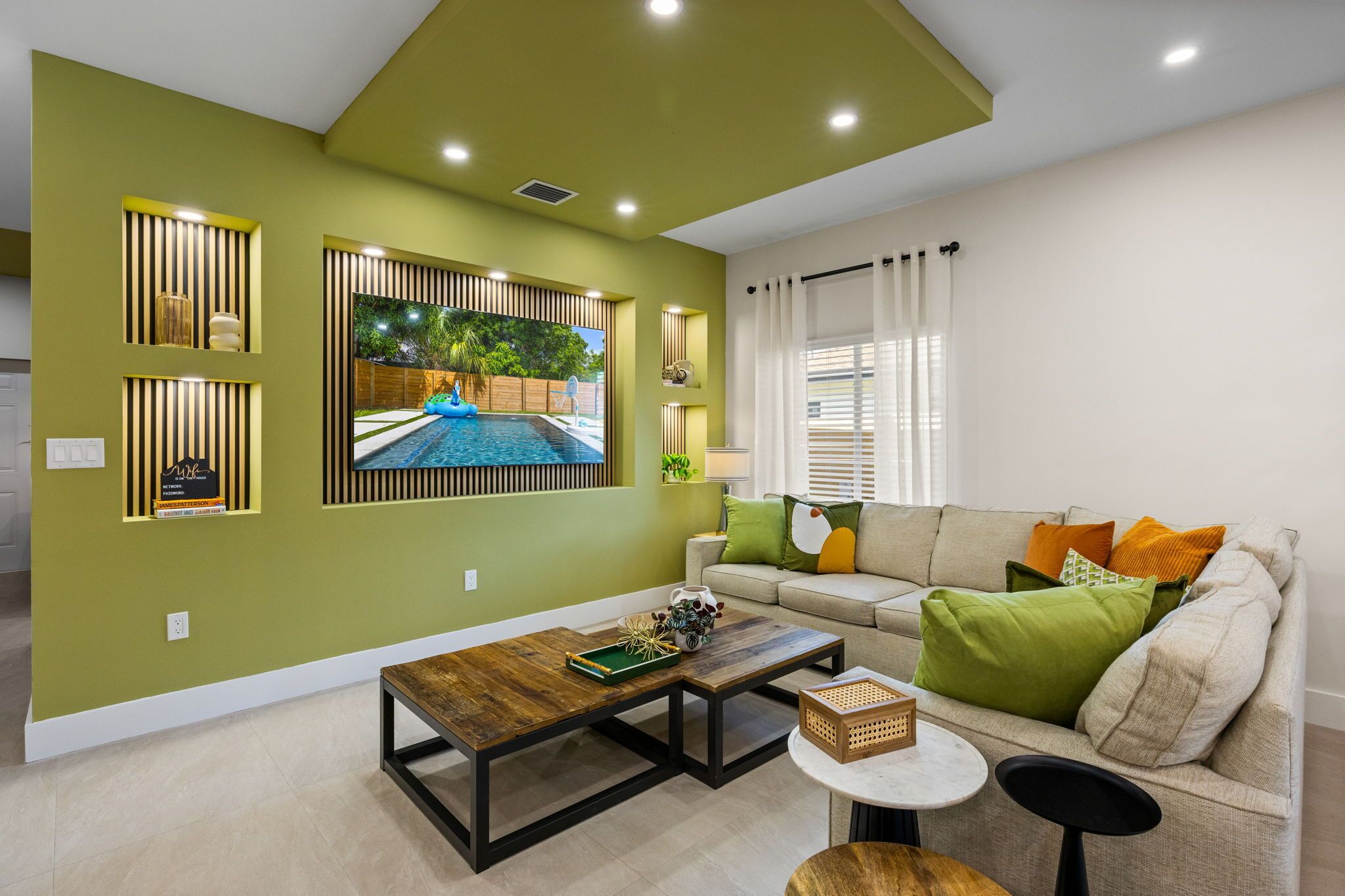 Luxury 4br Home W/ Heated Pool, Family Friendly Retreat - Homestead, FL