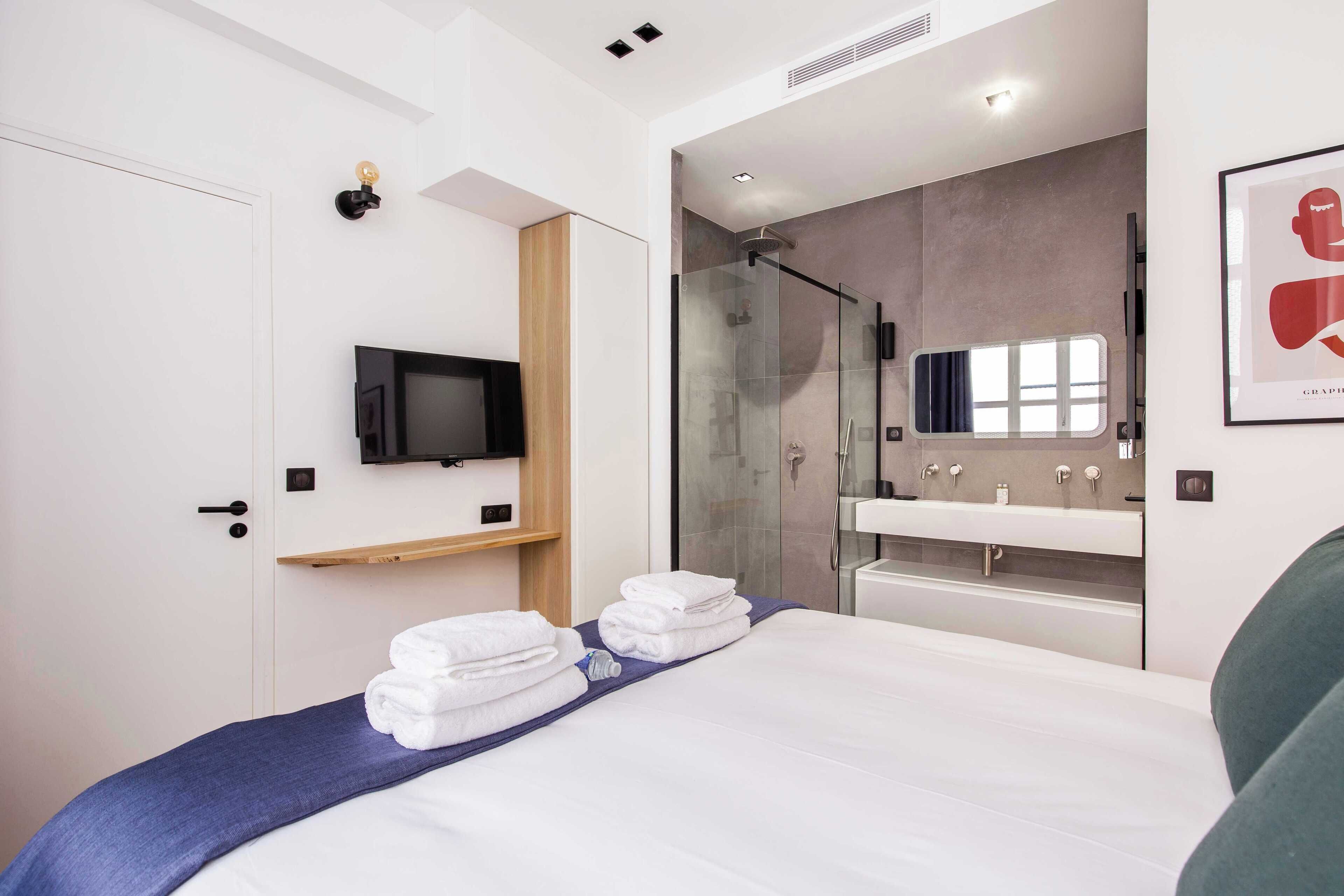 Enchanting 2-bedroom Apartment With Ac In Paris - Paris