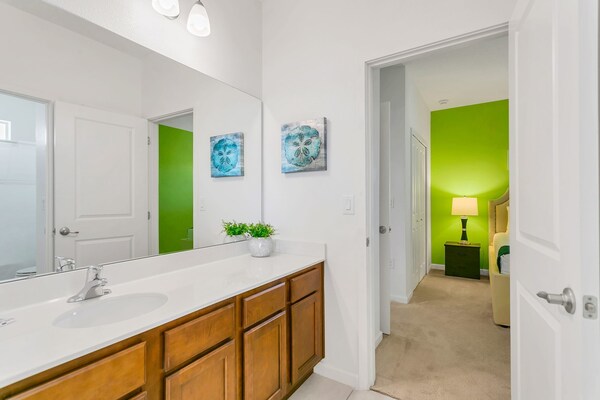 Resort Home W Pool Games Bbq - Near Disney - Kissimmee, FL