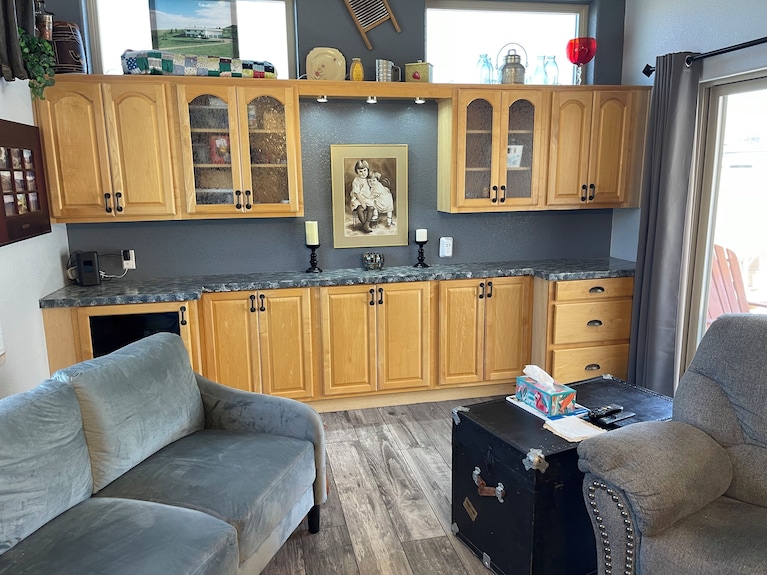 A Golf Course Runs Through It!! \Nbeautiful 2 Bed 2.5 Bath\n Happy Trails Resort - サプライズ, AZ