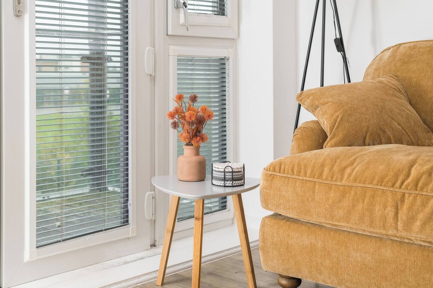 Beautiful Flat  Prime Location  Balcony  Free Parking  Self-check-in - Willen Lake