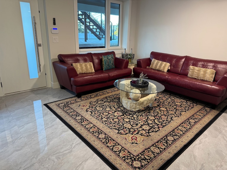 2 Bedroom Suite 20 Minutes From Yvr Airport & Tsawwassen Ferry Terminal - Delta