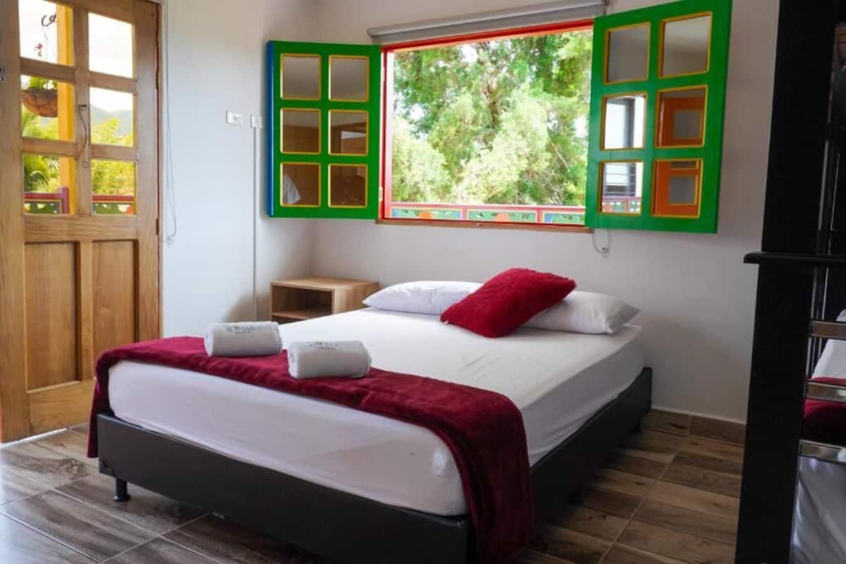 Apartamento Deluxe, cozinha, vista para o lago | Wi-fi grátis, roupa de cama fornecida