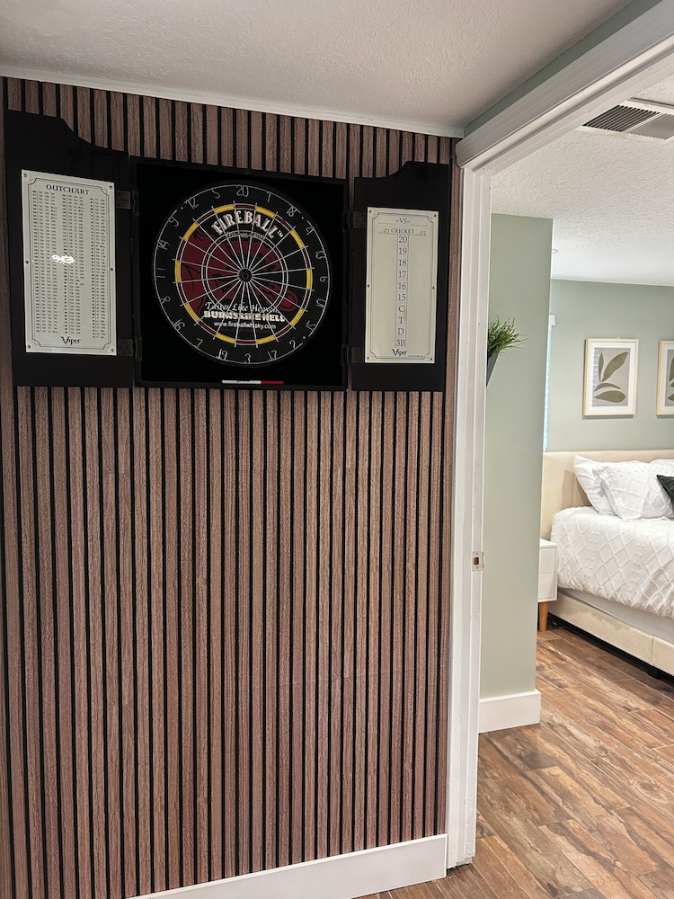 Inland Escape - Centrally Located - Jacksonville | Stayz
