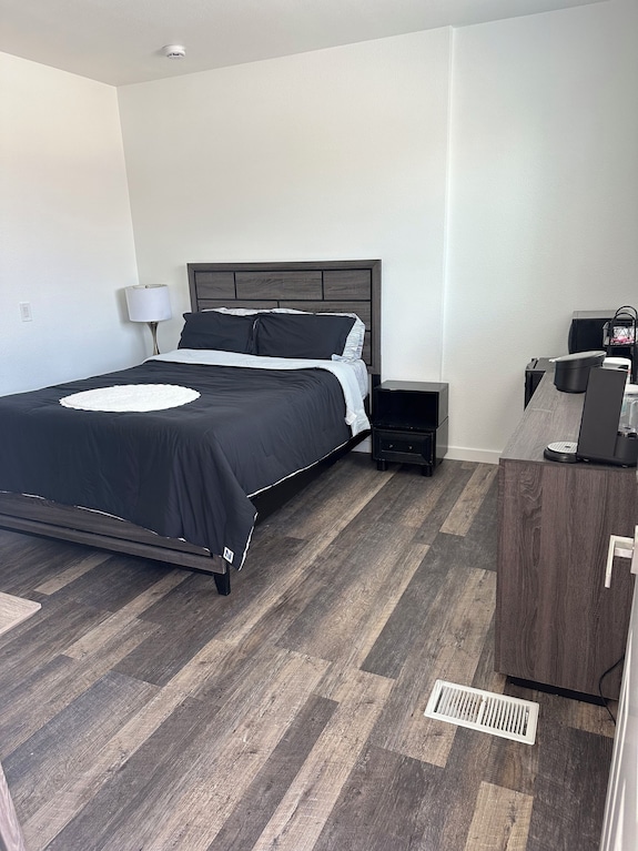 Charming Studio In Delightful Salem With Central Heating And Cooling. - Salem