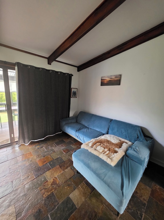 Manyana Beach Cottage. Just 10 Minutes Walk To The Golden Sands Of Manyana Beach - New South Wales